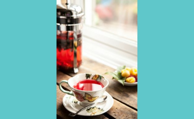 FAQ Answered: My Midwife Said to Drink Red Raspberry Leaf Tea – Birds ...